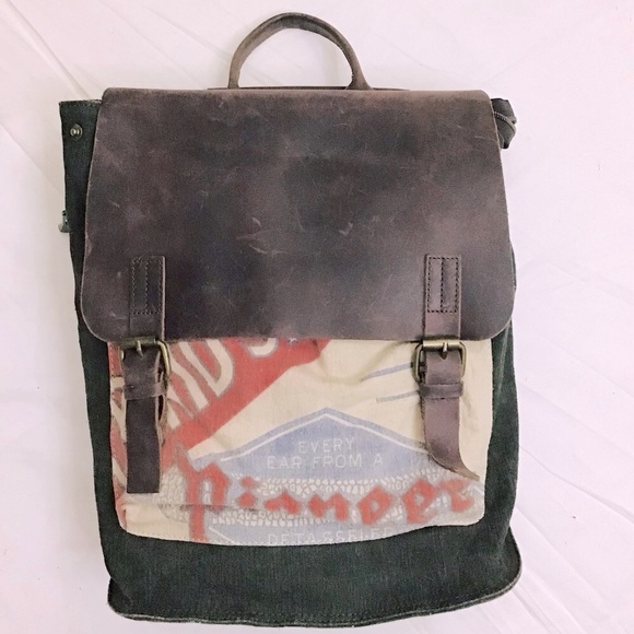 Selina Vaughn | Bags | Pioneer Bird Seed Backpack Crossbody | Poshmark